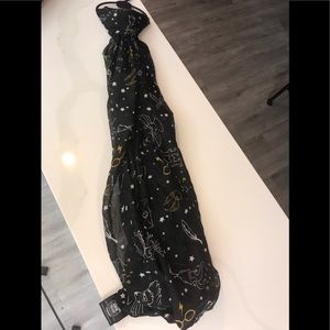 Warner Bros. | Accessories | Harry Potter Scarf Slipper Set New | Poshmark